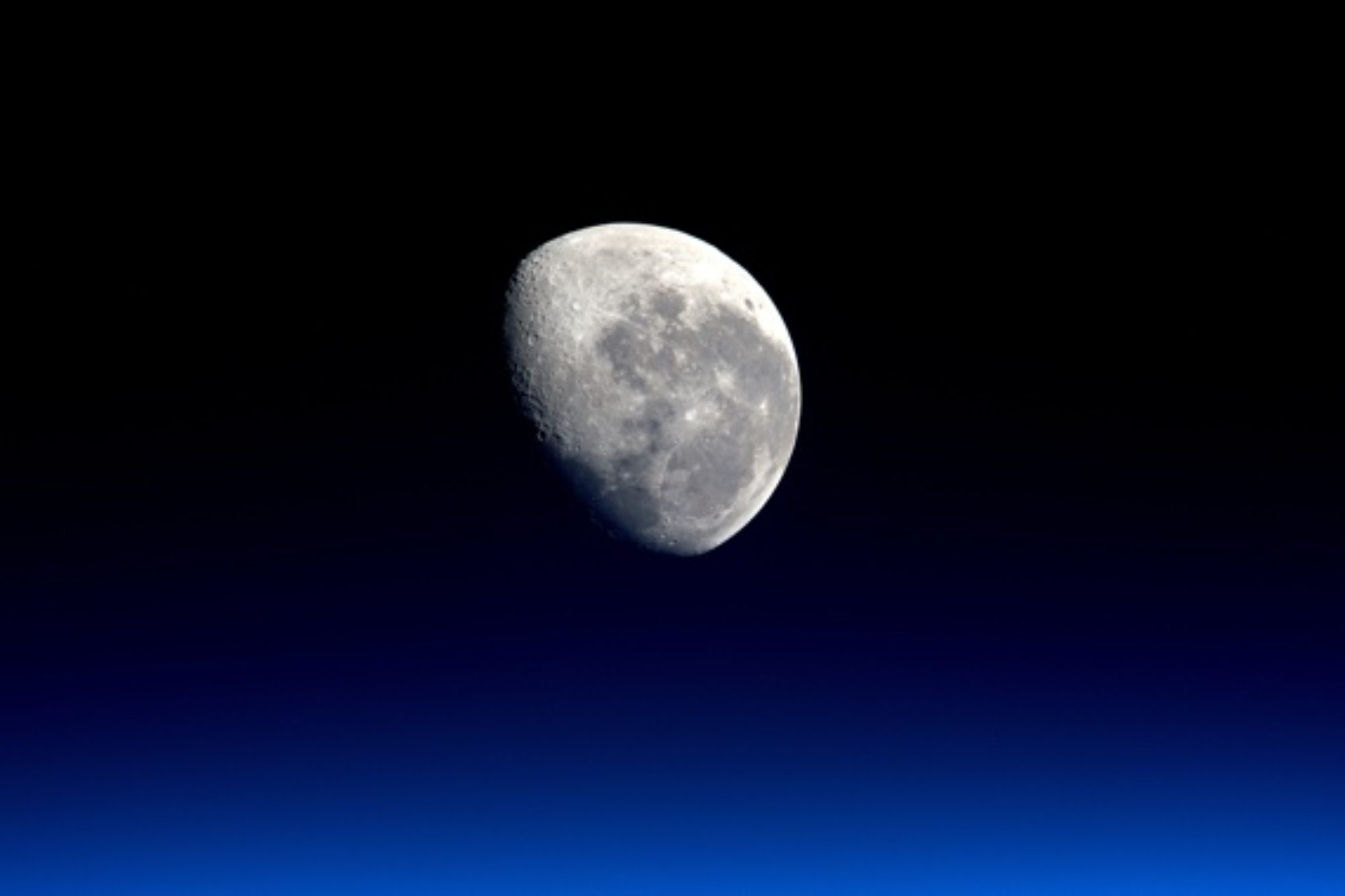 cropped-moon-380-tall.jpg – South Pasadena Amateur Radio Club